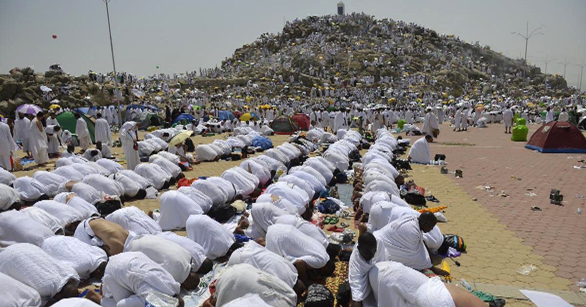 Muslim pilgrims gather at Mount Arafat for Hajj’s key moment | euronews ... Muslim pilgrims gather at Mount Arafat for Hajj’s key moment | euronews ...