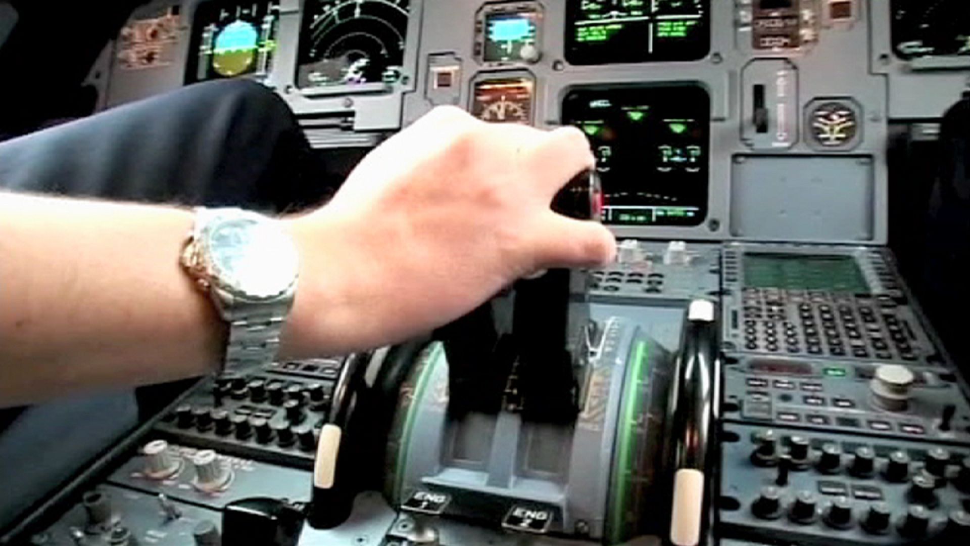 European airlines mull cockpit rule changes after Germanwings crash ...