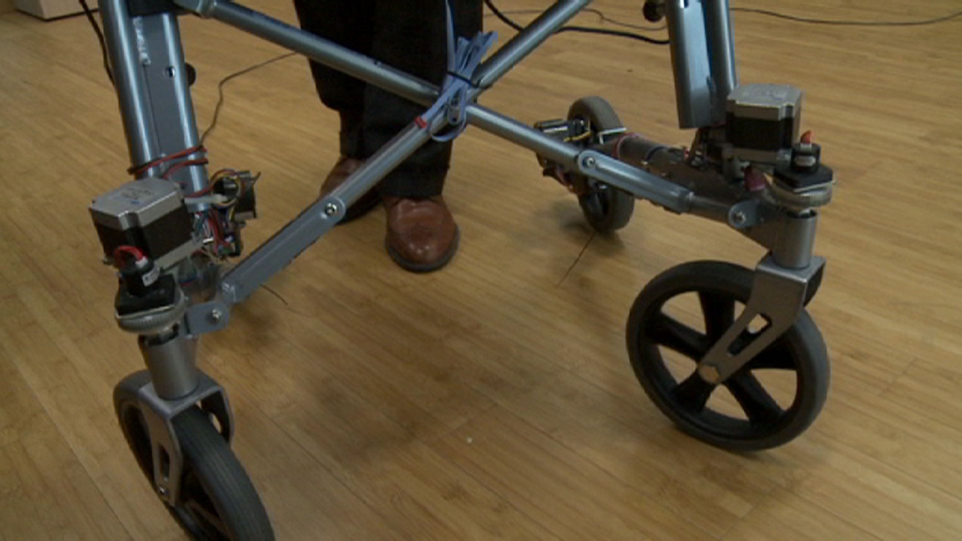 Do you know: what's a robotic walker? | Euronews