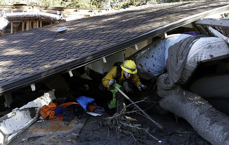 Officials stay silent on evacuation orders before deadly mudslides ...