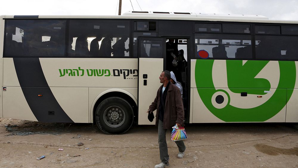 Netanyahu kills bill to throw Palestinians off Jewish buses | Euronews