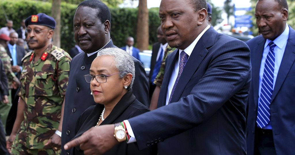 Uhuru Kenyatta pays tribute to fallen KDF soldiers, vows vengeance ...