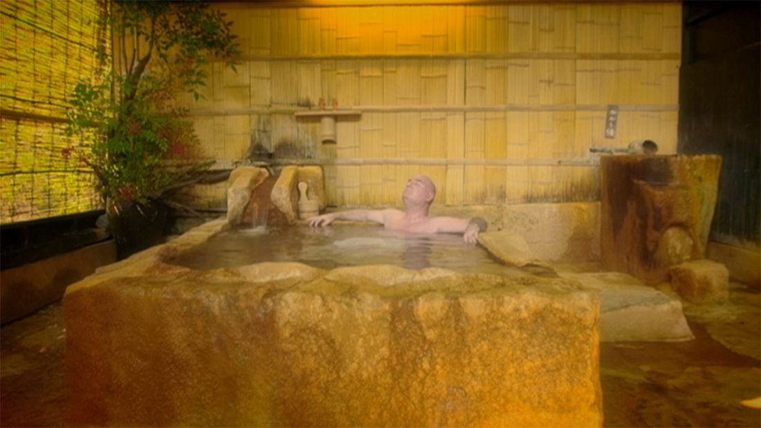 Postcards from Japan: Relaxing in traditional hot springs | Euronews