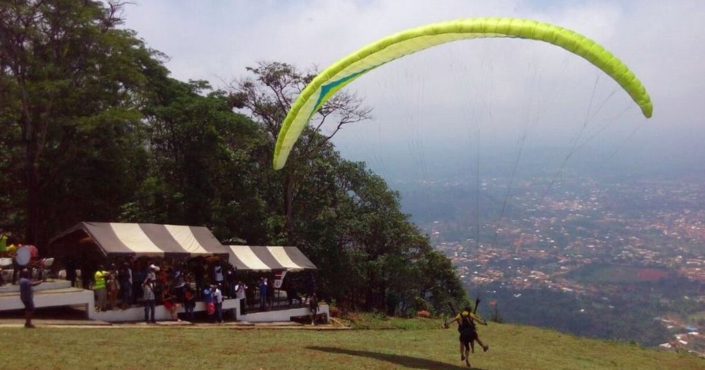 Ghana: A packed fun-filled Easter on mountains of Kwahu | Africanews