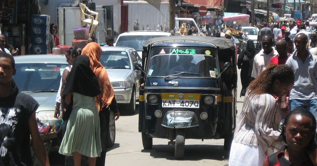 Tough life for Kenya's street children | Africanews