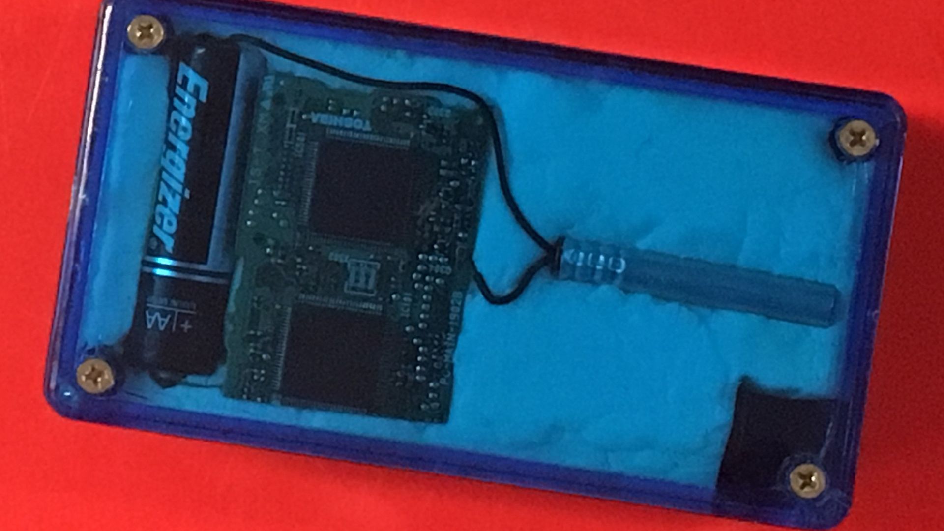 Fake bomb causes real chaos at Newark Airport | Euronews