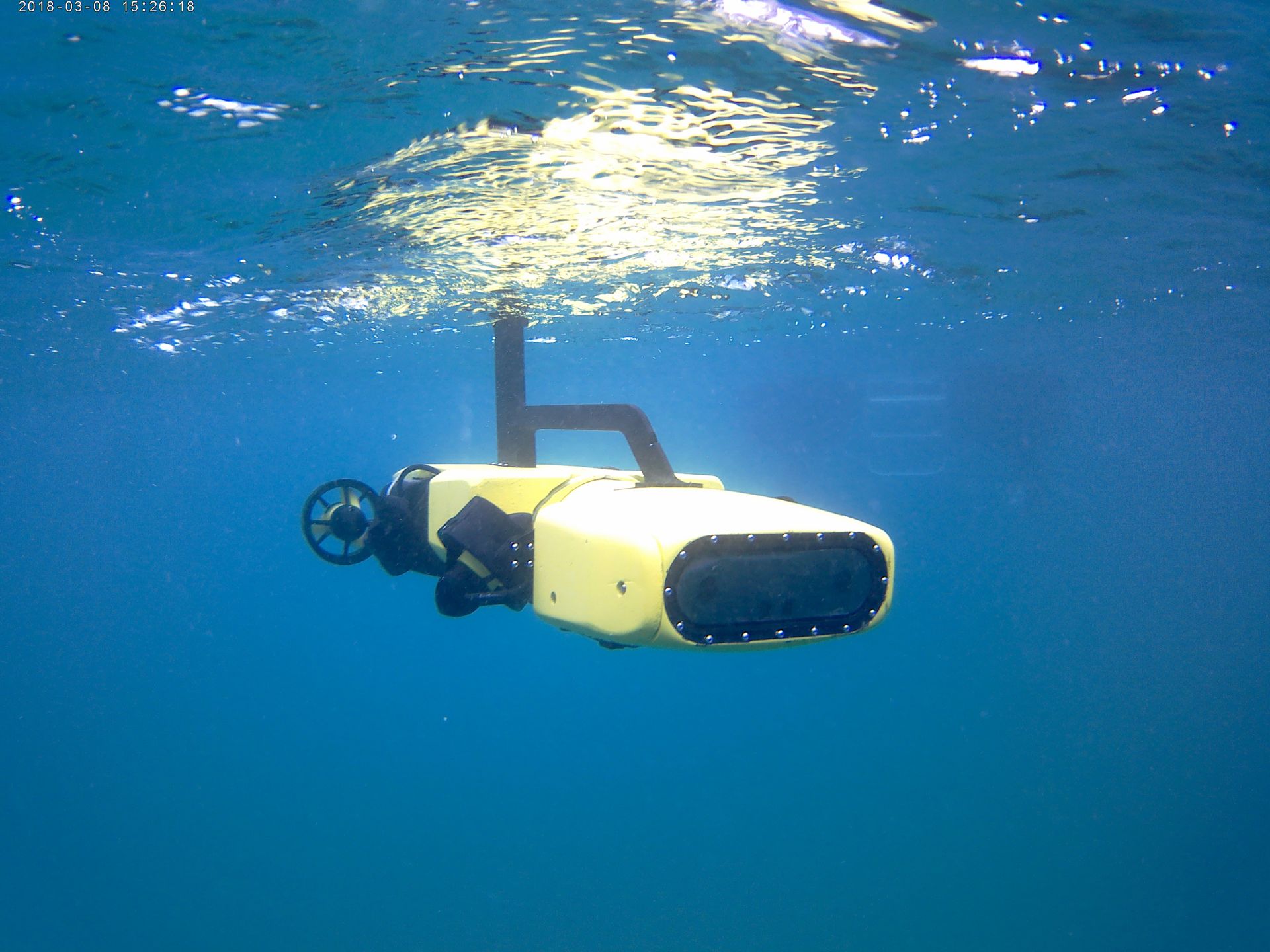 This killer robot could help save the Great Barrier Reef. Here's how ...