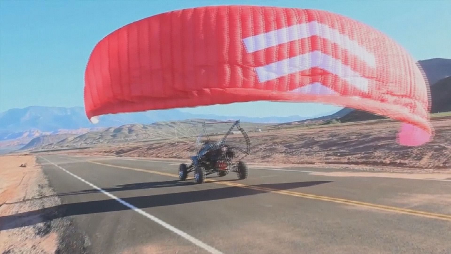 نمایش خودرو پرنده به سبک جیمز باند | Euronews