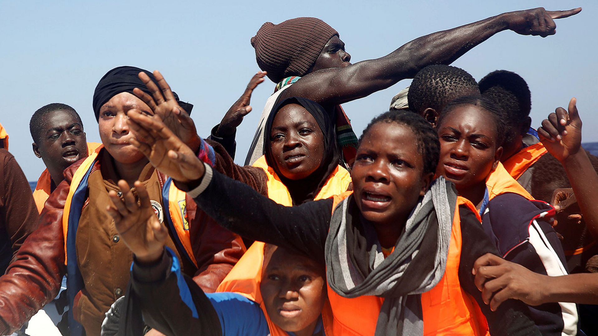 Almost 10,000 migrants rescued in Strait of Sicily in two days | Euronews