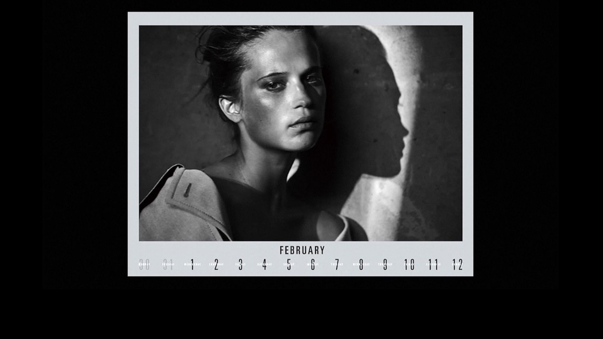 Pirelli calender less make-up and subtle sexuality | Euronews