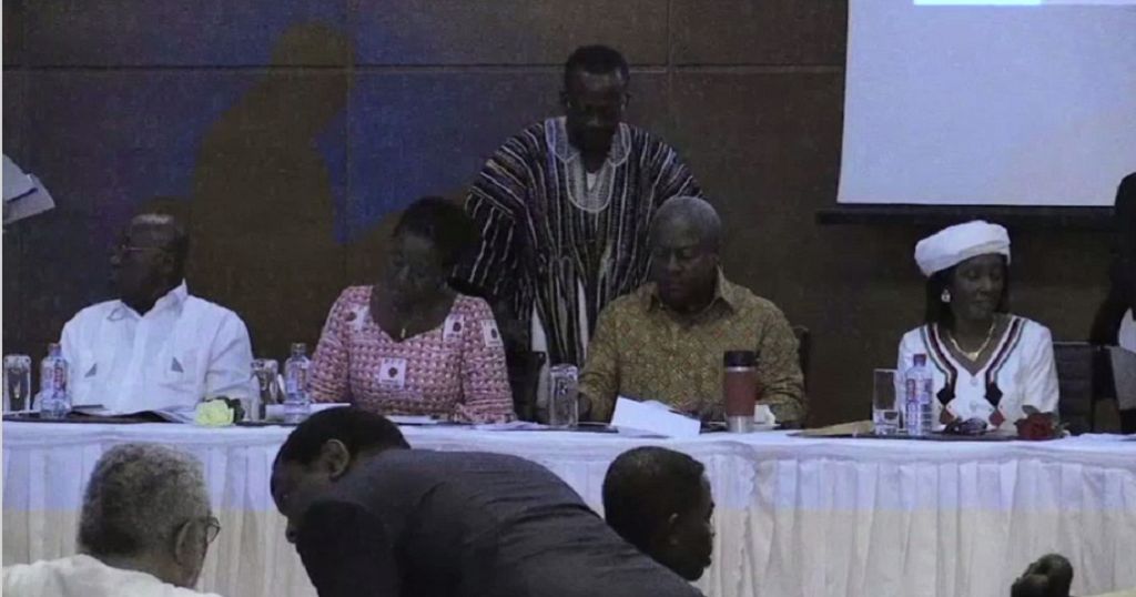 Ghana presidential candidates sign peace pact ahead of polls | Africanews