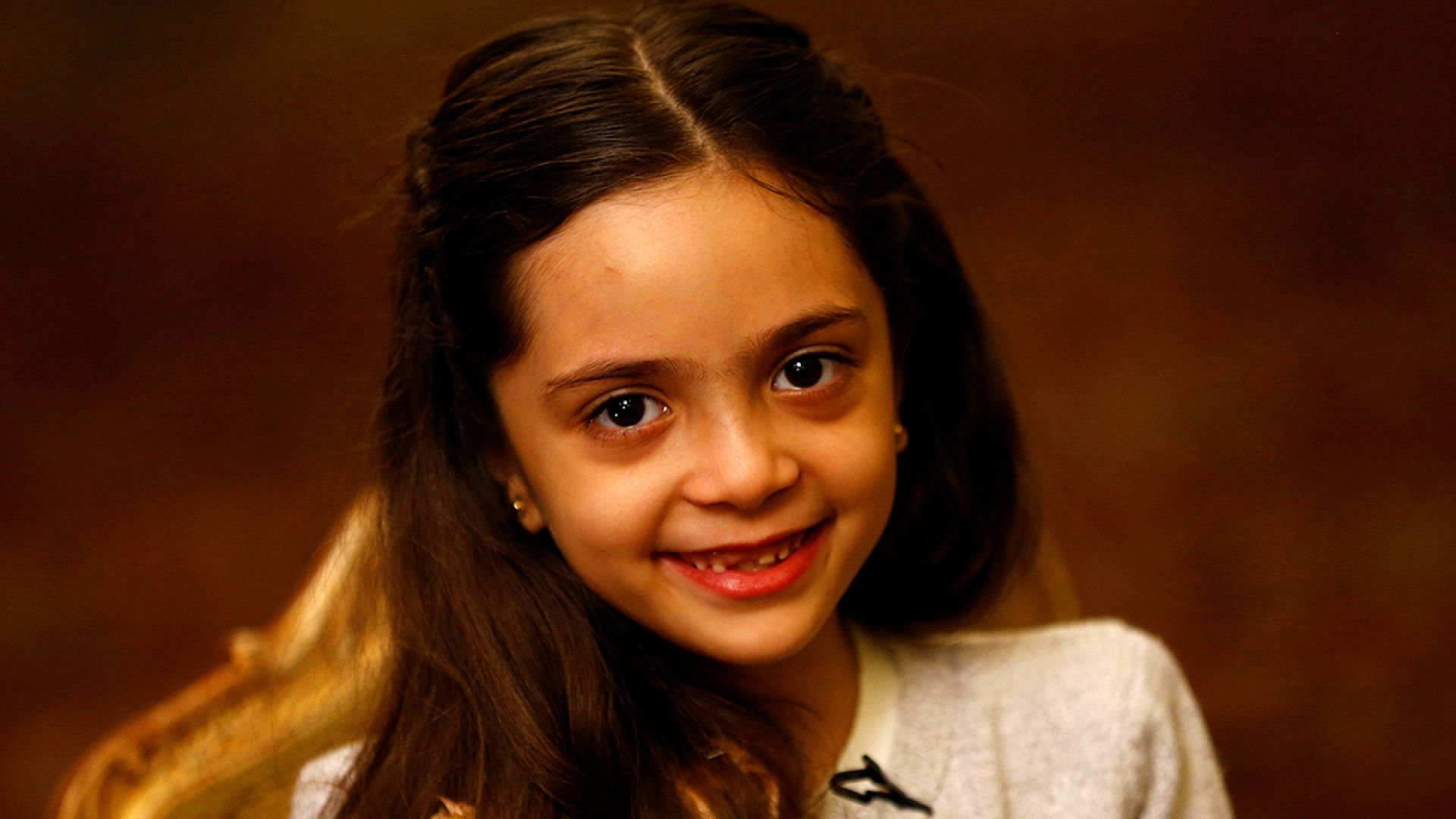 Syria's tweeting girl, Bana Alabed, speaks about life in Aleppo | Euronews