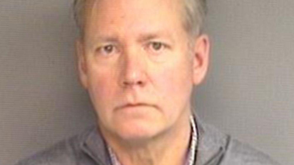 'To Catch a Predator' host Chris Hansen arrested over $13,000 in ...