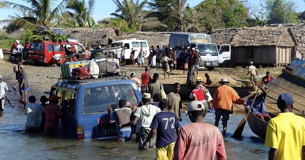 Cyclone Enawo kills at least 38 people, Madagascar authorities say ...