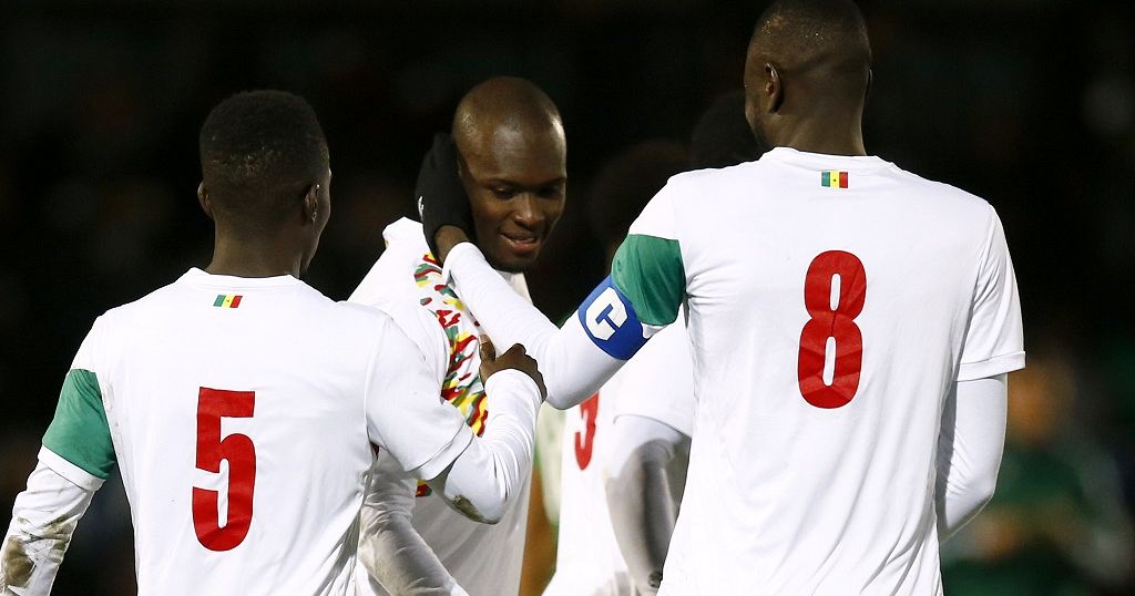 Senegal - Ivory Coast friendly in France marred after pitch invasion ...