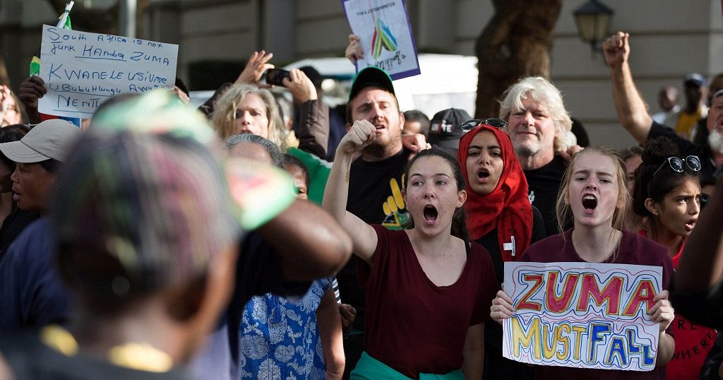 South Africans hold anti-Zuma protest in London | Africanews