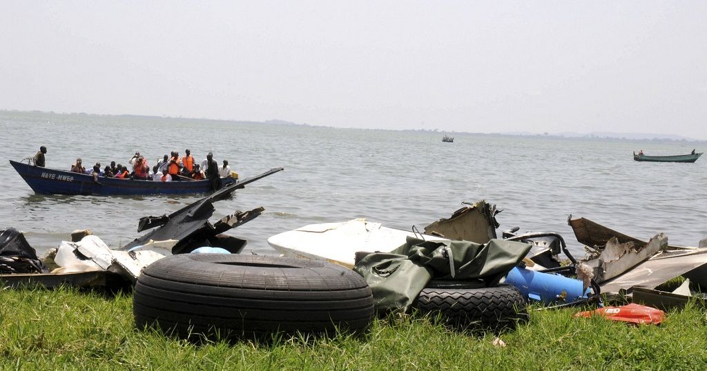 At least 10 dead after overloaded boat sinks in Guinea-Bissau | Africanews