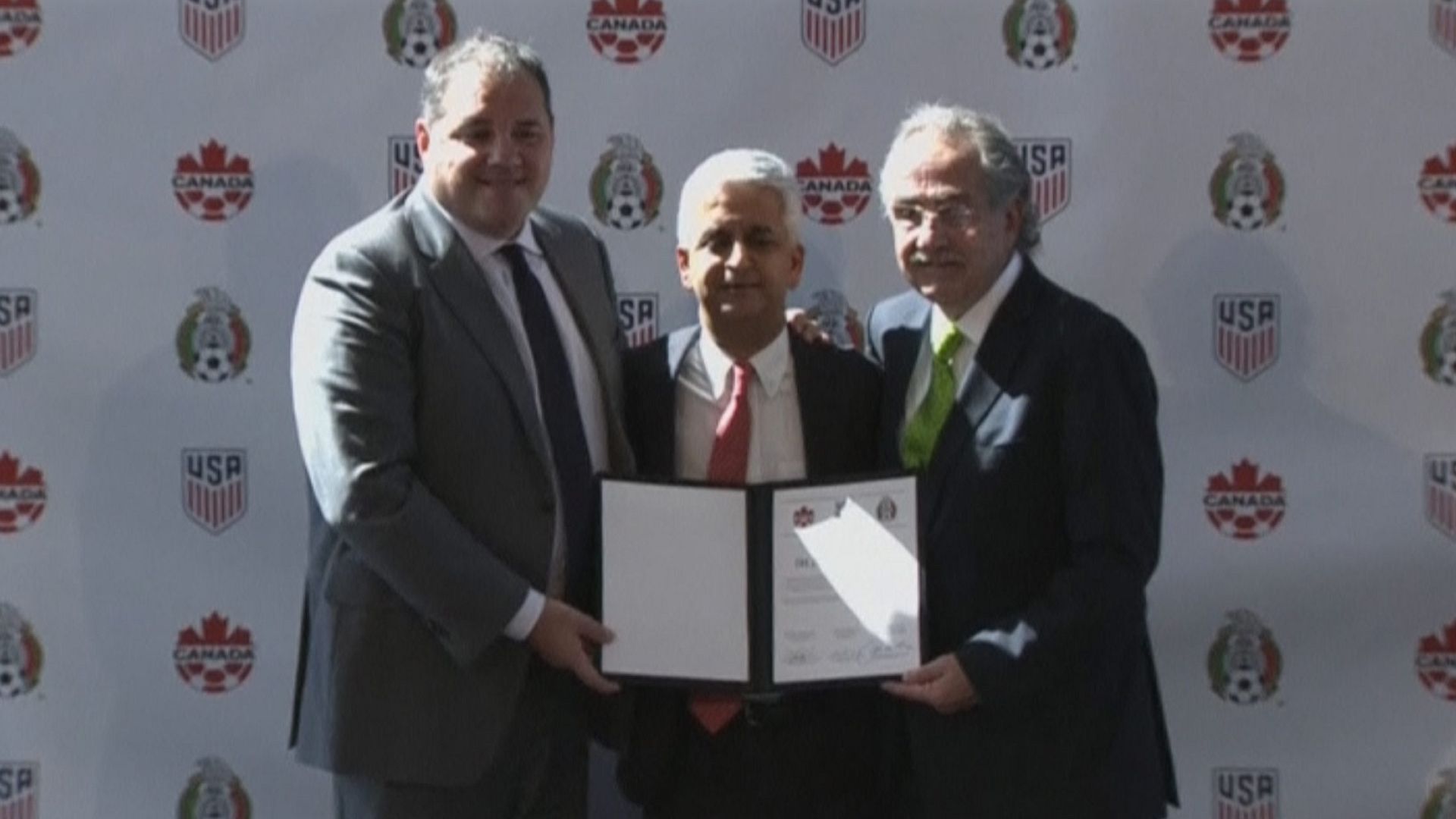 US, Mexico, Canada announce joint bid for World Cup 2026 | Euronews