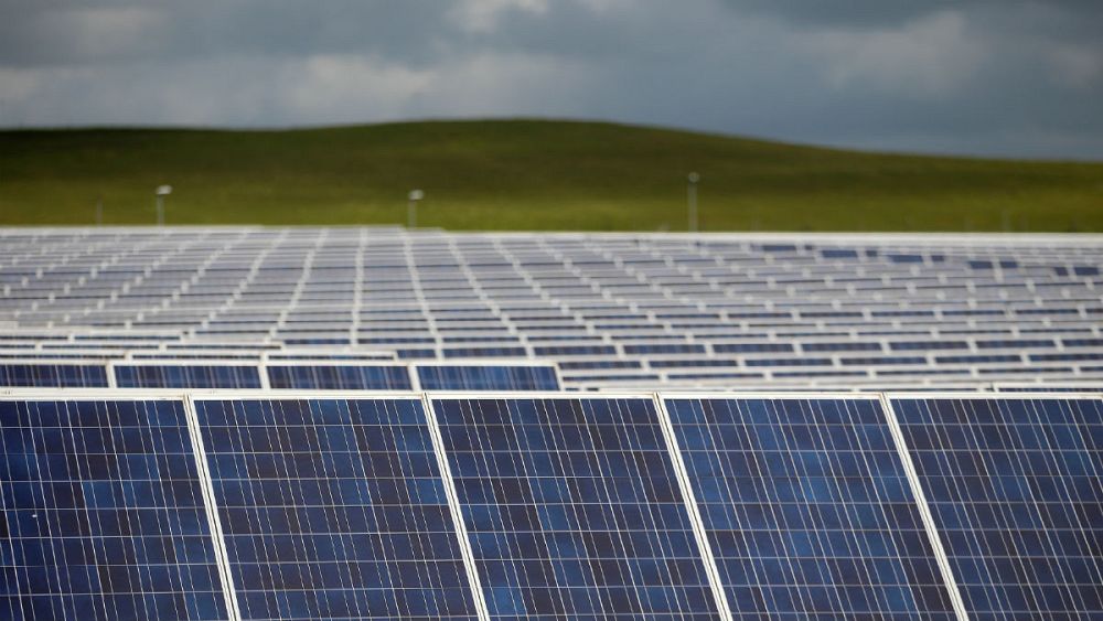 How heatwave-hit Europe is going cold on solar power | Euronews