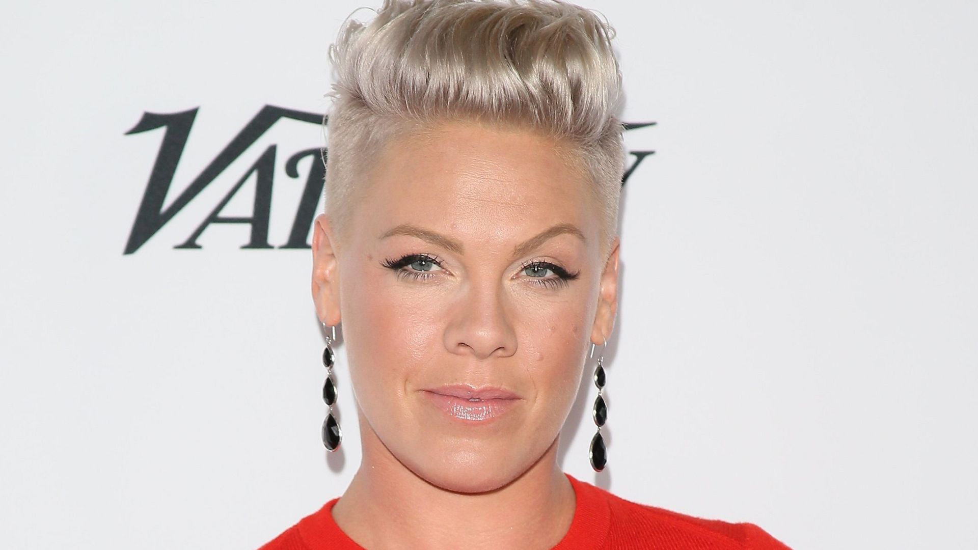 Pink reveals she had a miscarriage at 17: 'You feel like your body ...