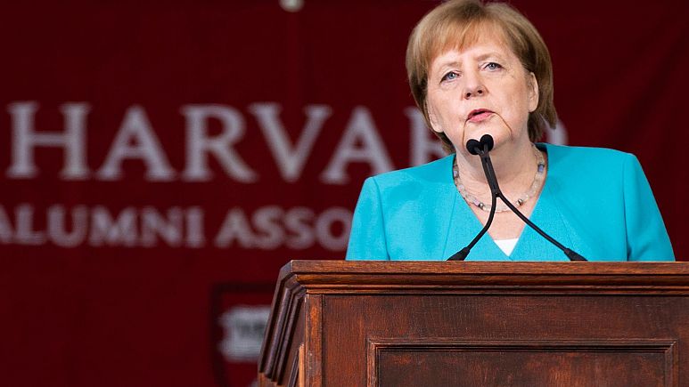 Merkel stresses importance of breaking down walls in Harvard graduation ...