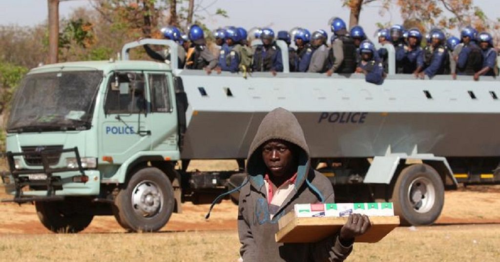 Zimbabwe police admits past mistakes, pledges to work for the people ...