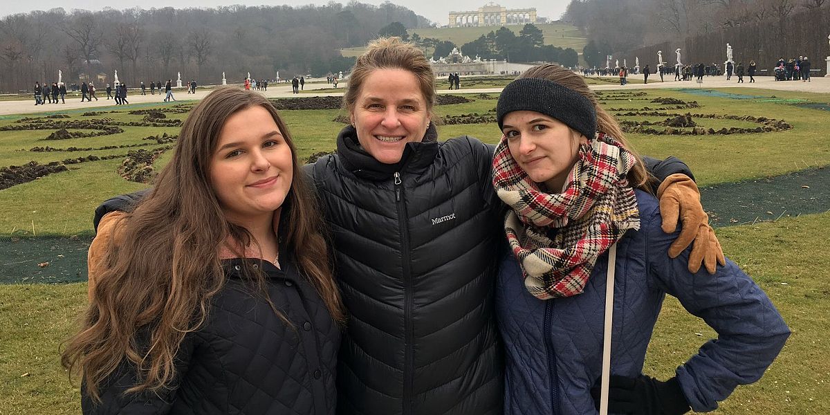 'Breath is precious': The daughter of a woman who died from vaping ...