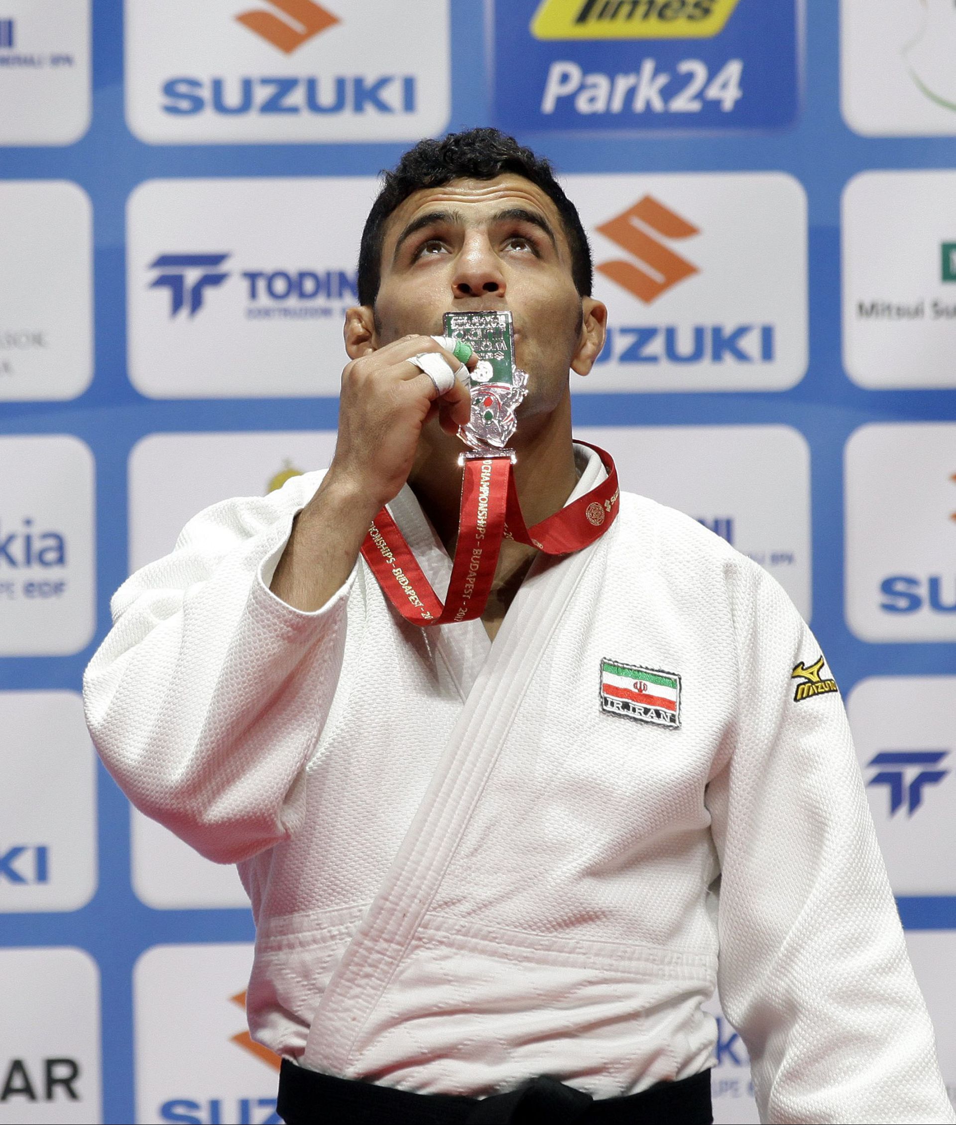 Influential Iranians break ranks with state after Ukrainian jet downing ...