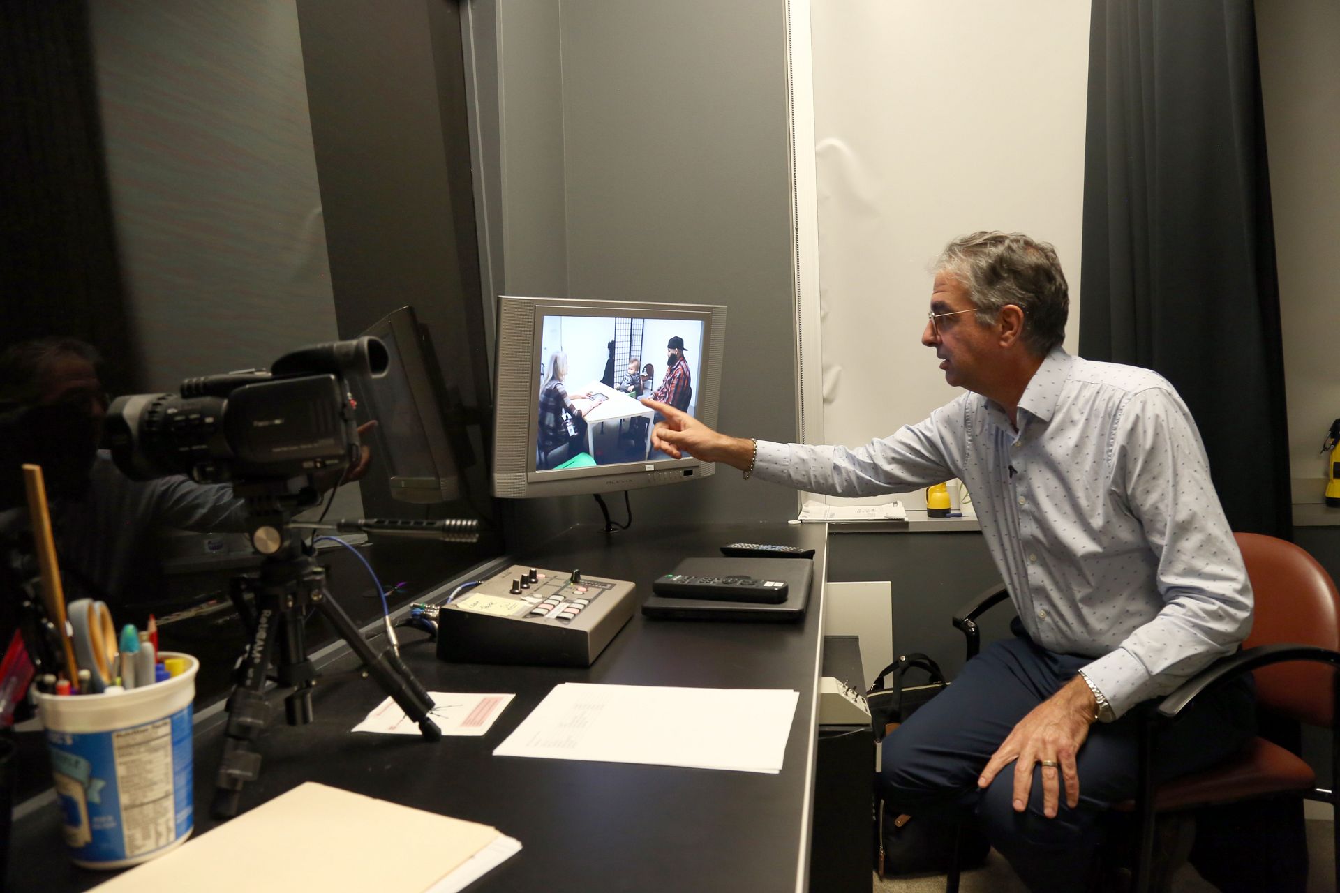 Is your child hooked on digital devices? These researchers hope to help ...