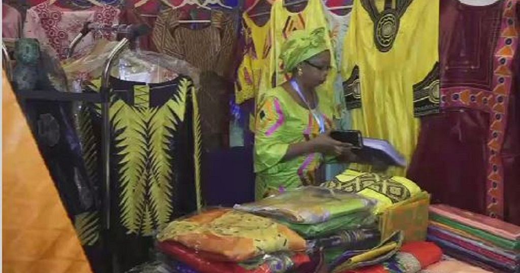 Premier salon du pagne africain au Congo | Africanews