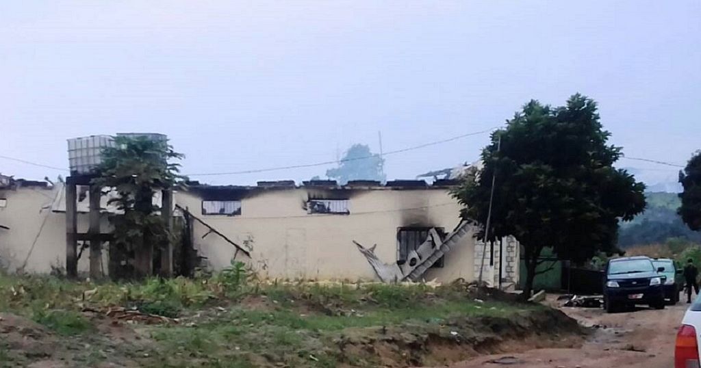 Cameroon prison overrun by armed men, 163 inmates escape | Africanews