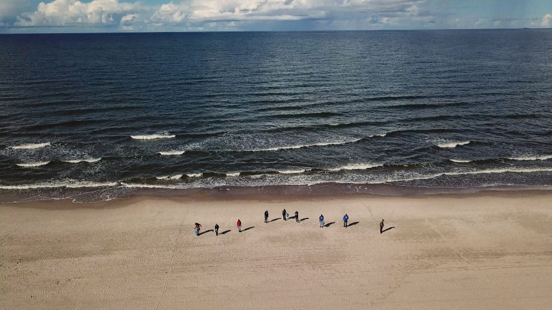 Dangerous bacteria found in plastic pollution on Latvian and Lithuanian ...