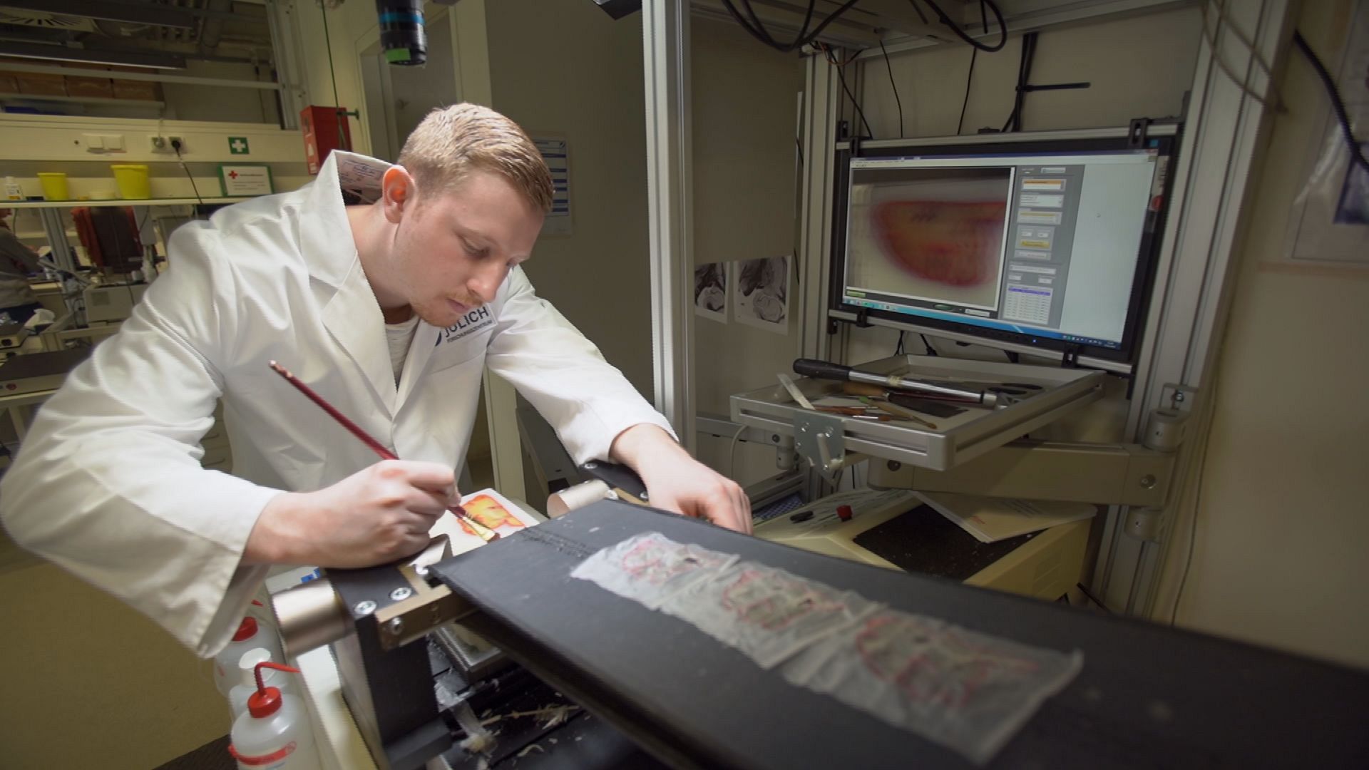 The Human Brain Project: Slicing brains and thinking machines | Euronews