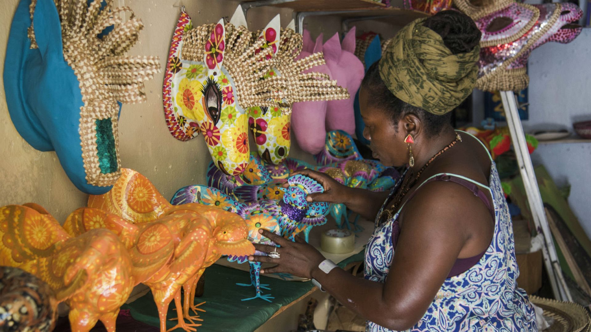 Haitian artists give everything to Jacmel carnival | Euronews