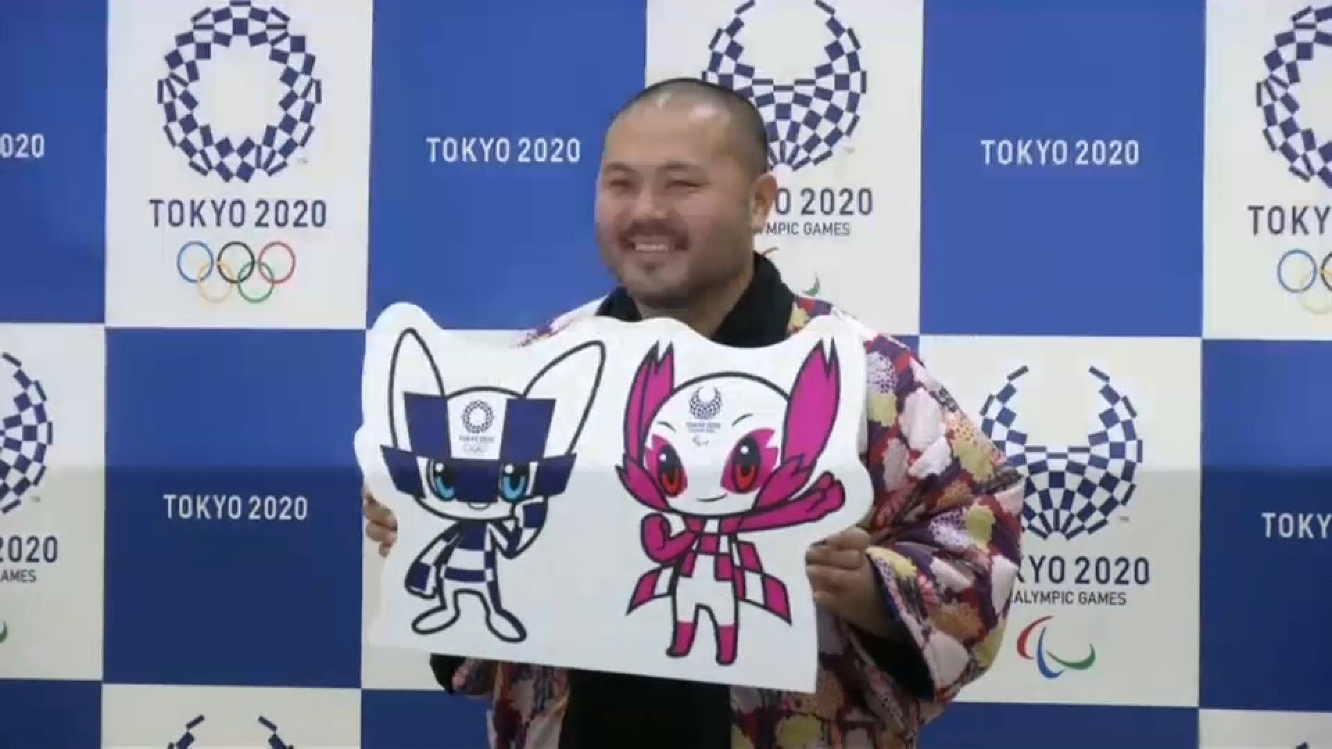 Japan unveils 2020 Olympic mascots | Euronews