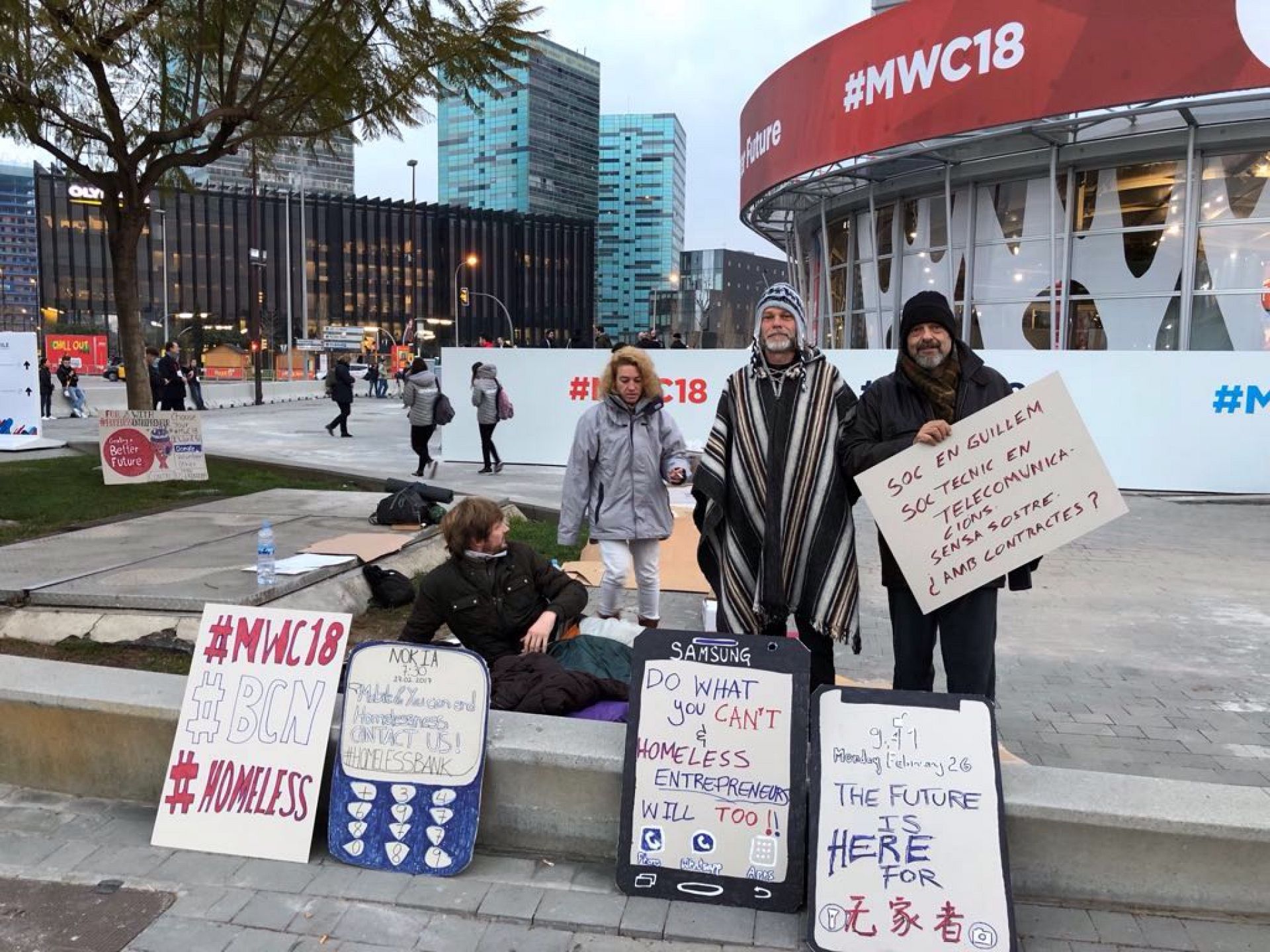 Meet the 'homeless entrepreneurs' trying to get jobs during the MWC ...