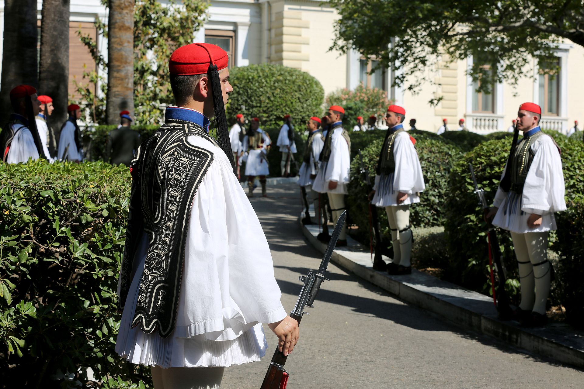 150 Χρόνια Προεδρική Φρουρά: Εύζωνες – Τα καμάρια της Ελλάδας! | Euronews