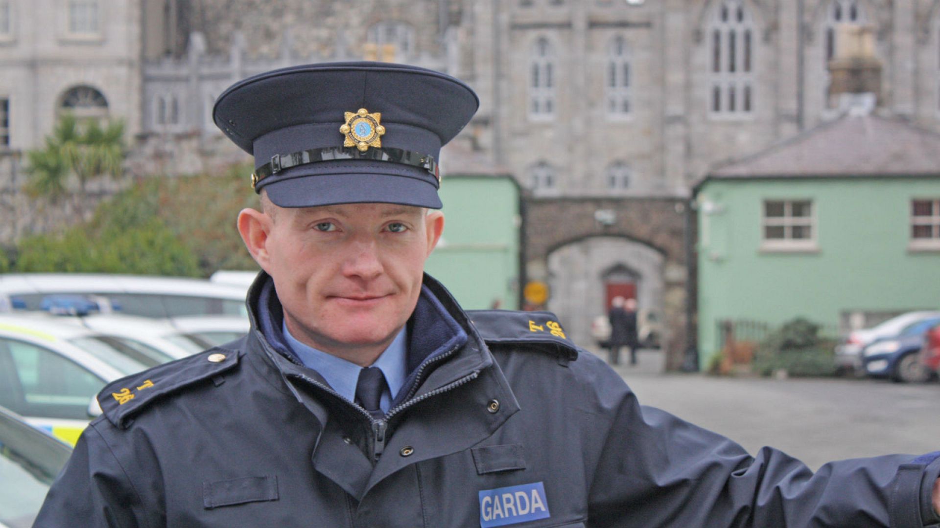 #Europeanheroes: the traffic cop who changes lives | Euronews