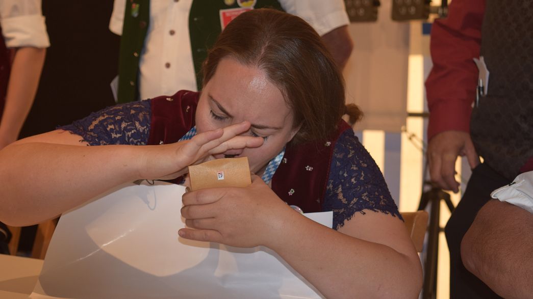 This is what a snuff competition looks like | Euronews