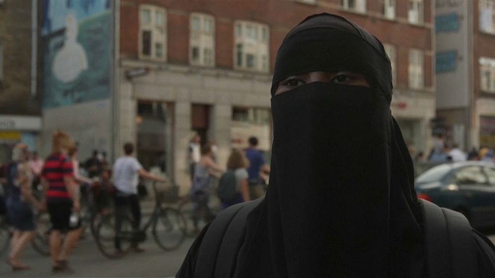 Velo integrale sì o no? Cosa succede in Europa | Euronews