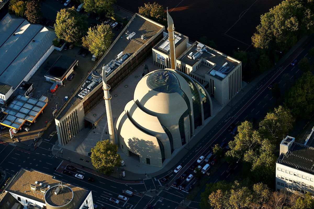 Fotoğraflarla Köln Merkez Camii hakkında bilmeniz gereken her şey ...