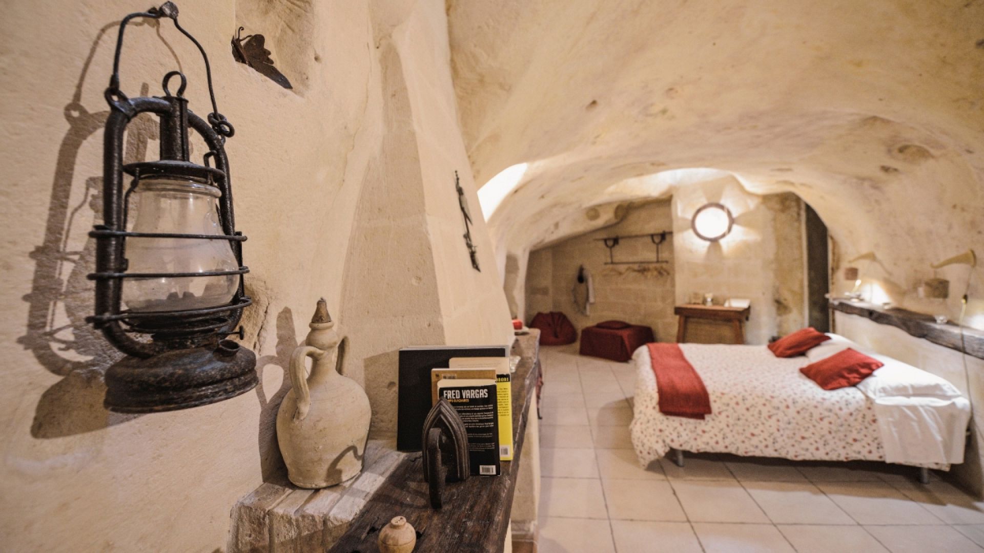 Back to Stonehenge: Italy's luxury cave fad | Euronews