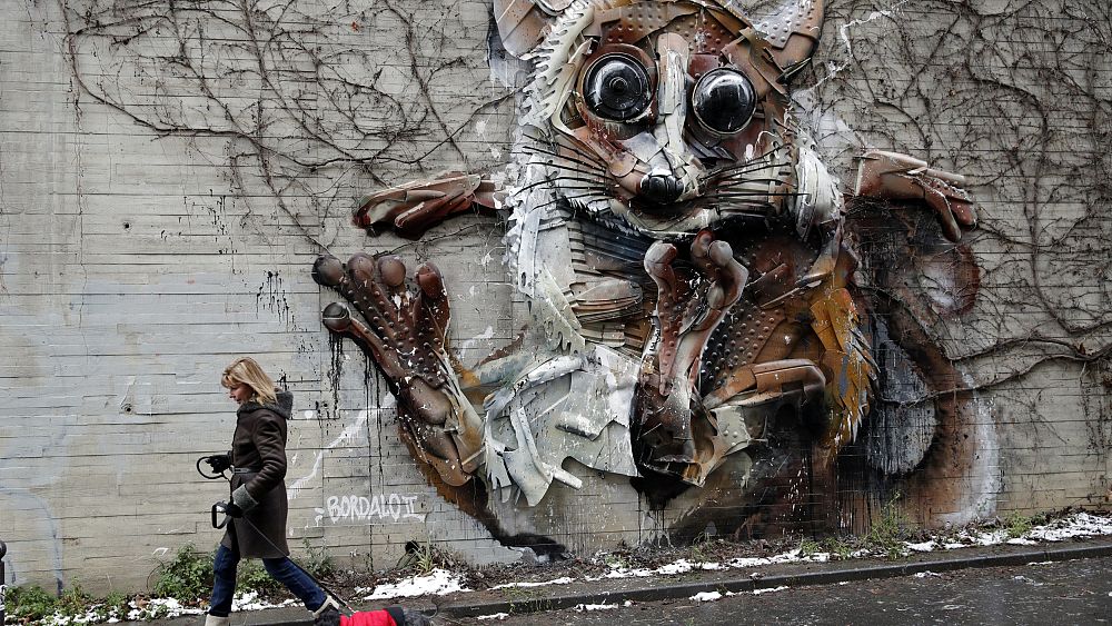 This street art is raising attention to endangered animals and it is ...