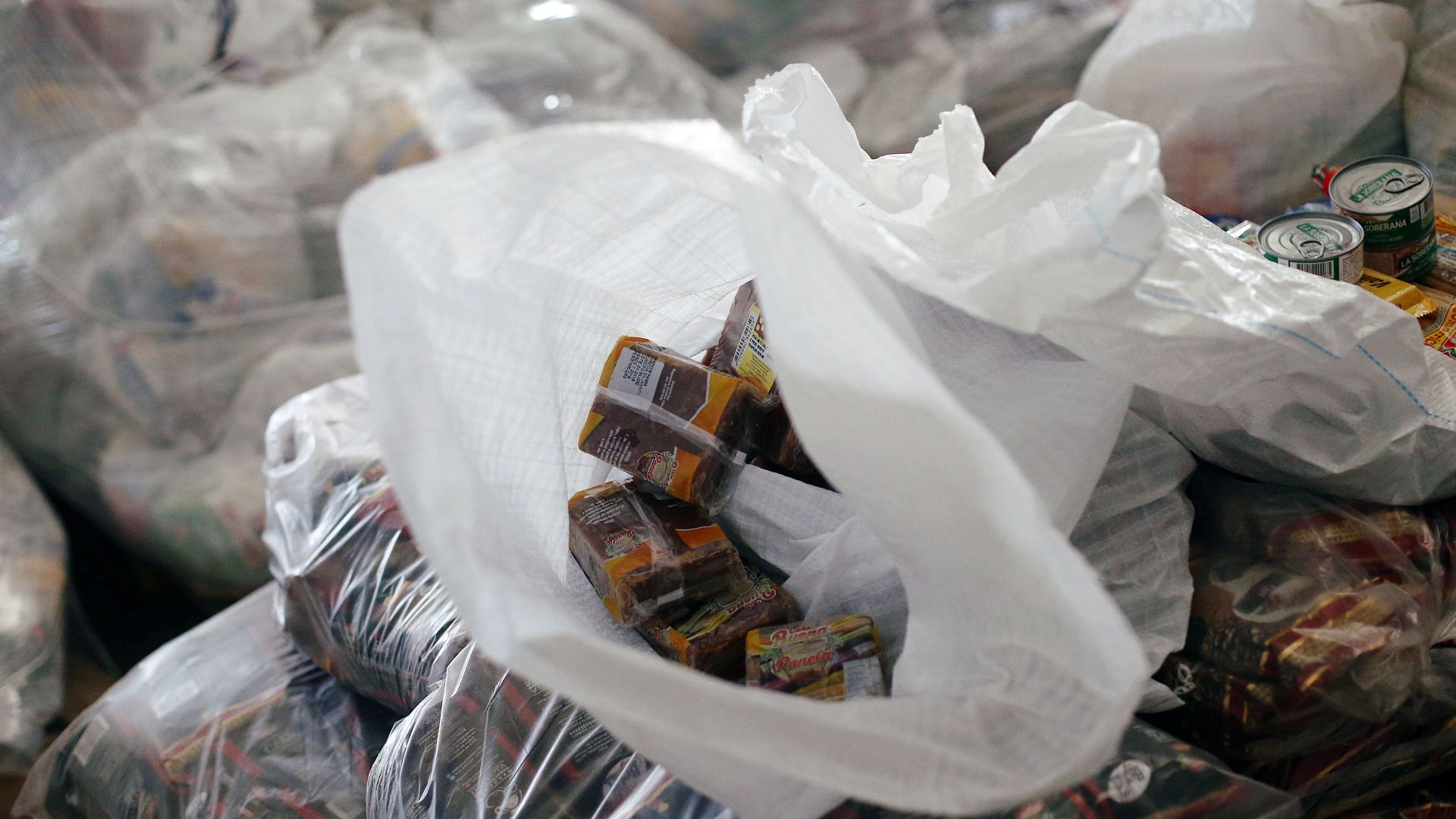 Venezuelans go hungry as Nicolas Maduro continues to ignore economic ...