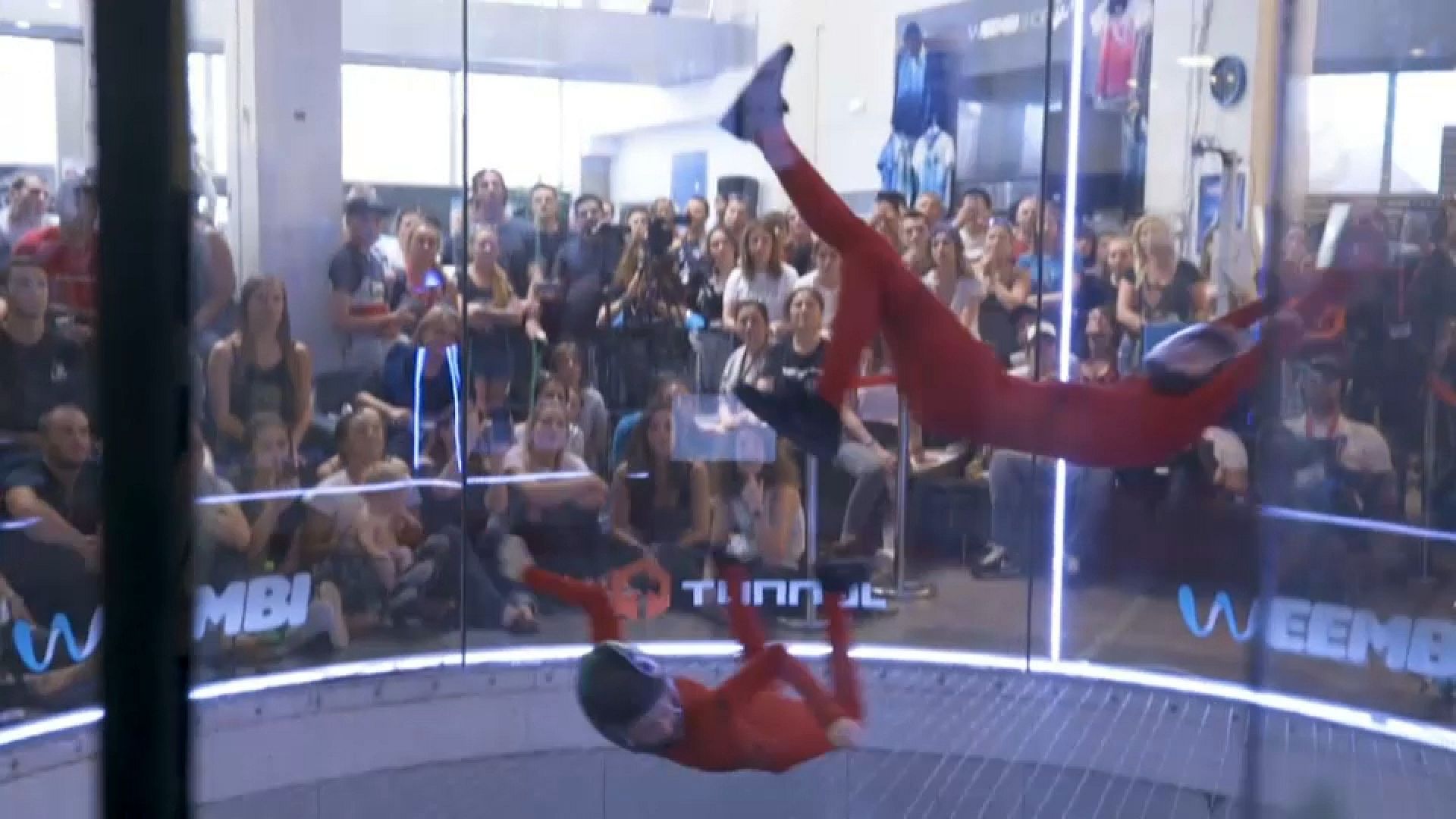 Indoor skydiving? Here's how it works | Euronews