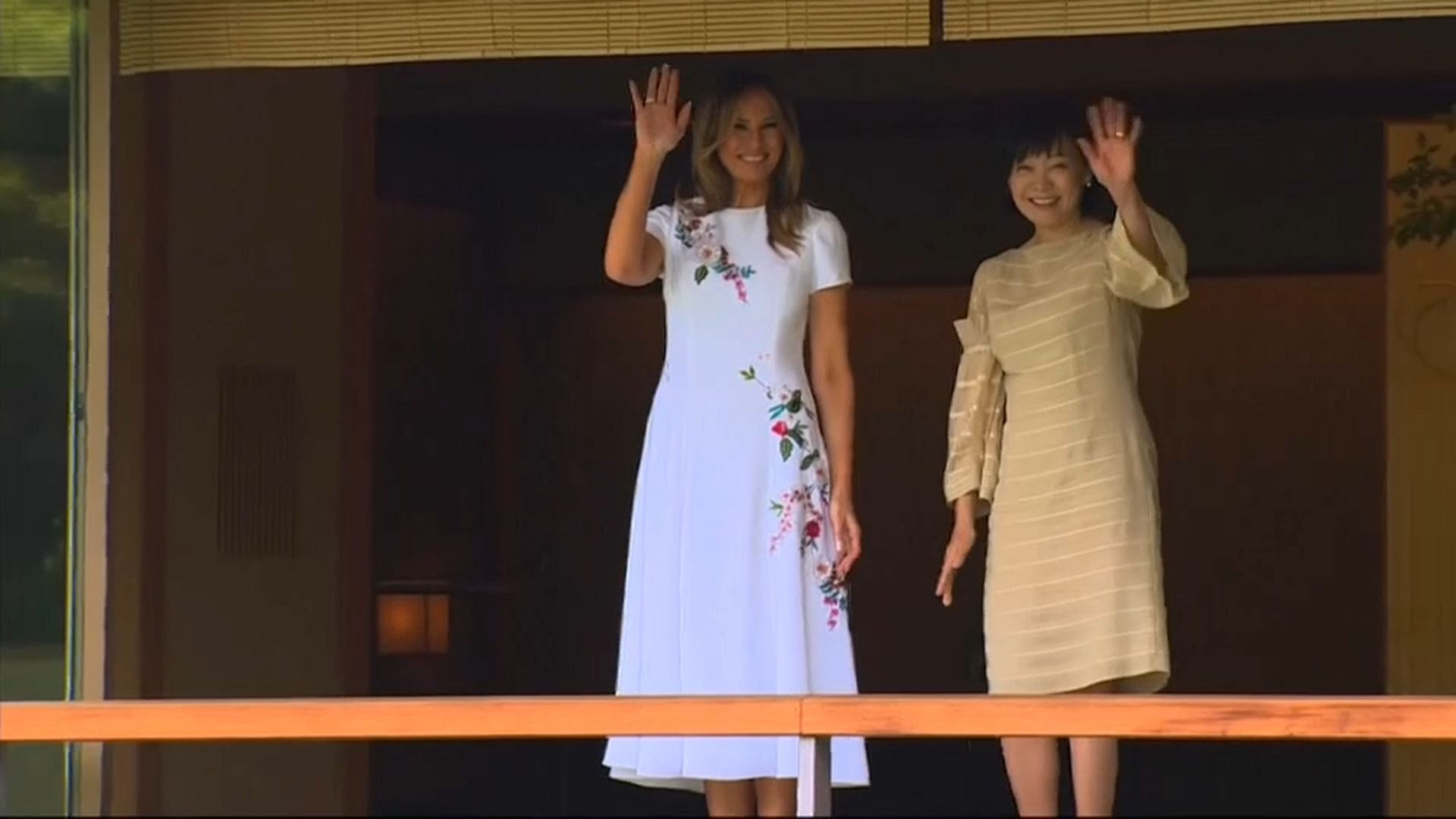 Video. Akie Abe and Melania Trump enjoy flute concert at Akasaka Palace ...
