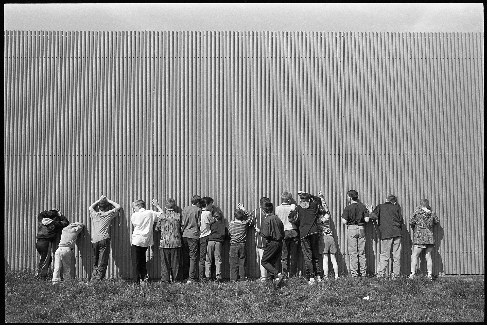Exhibition: How barriers still divide Europe 30 years since fall of ...