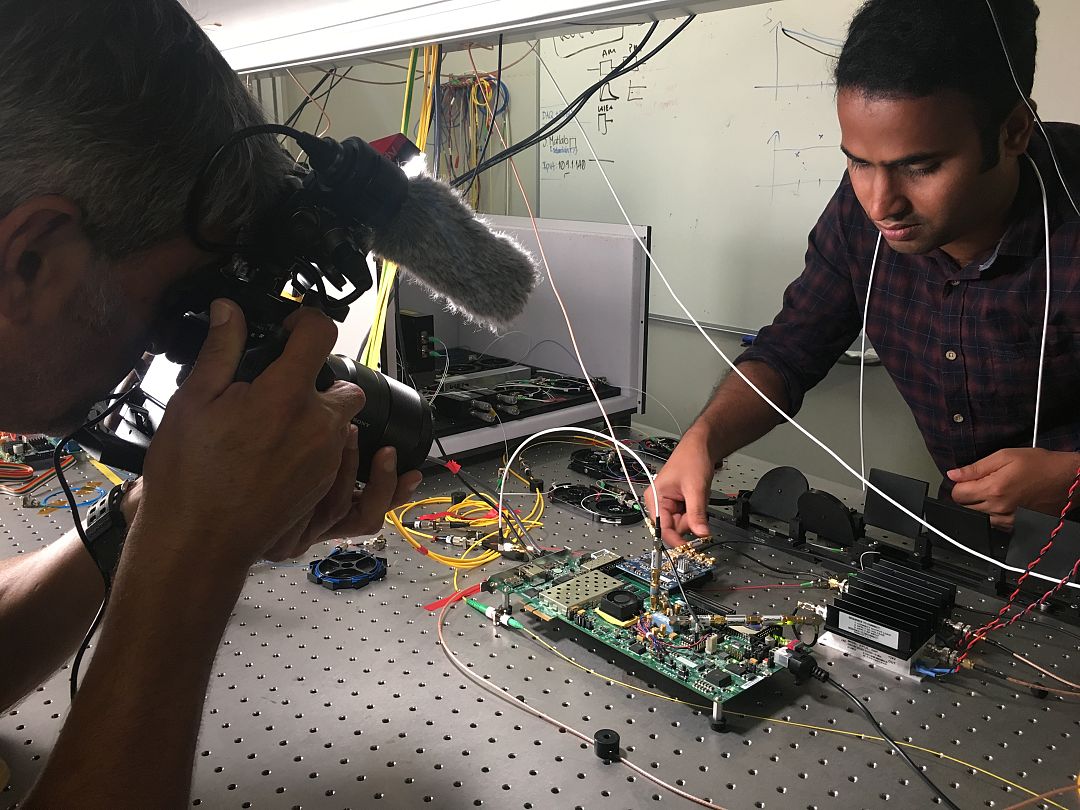 Quantum Tech Promises Unhackable Phones And Super Secure Networks