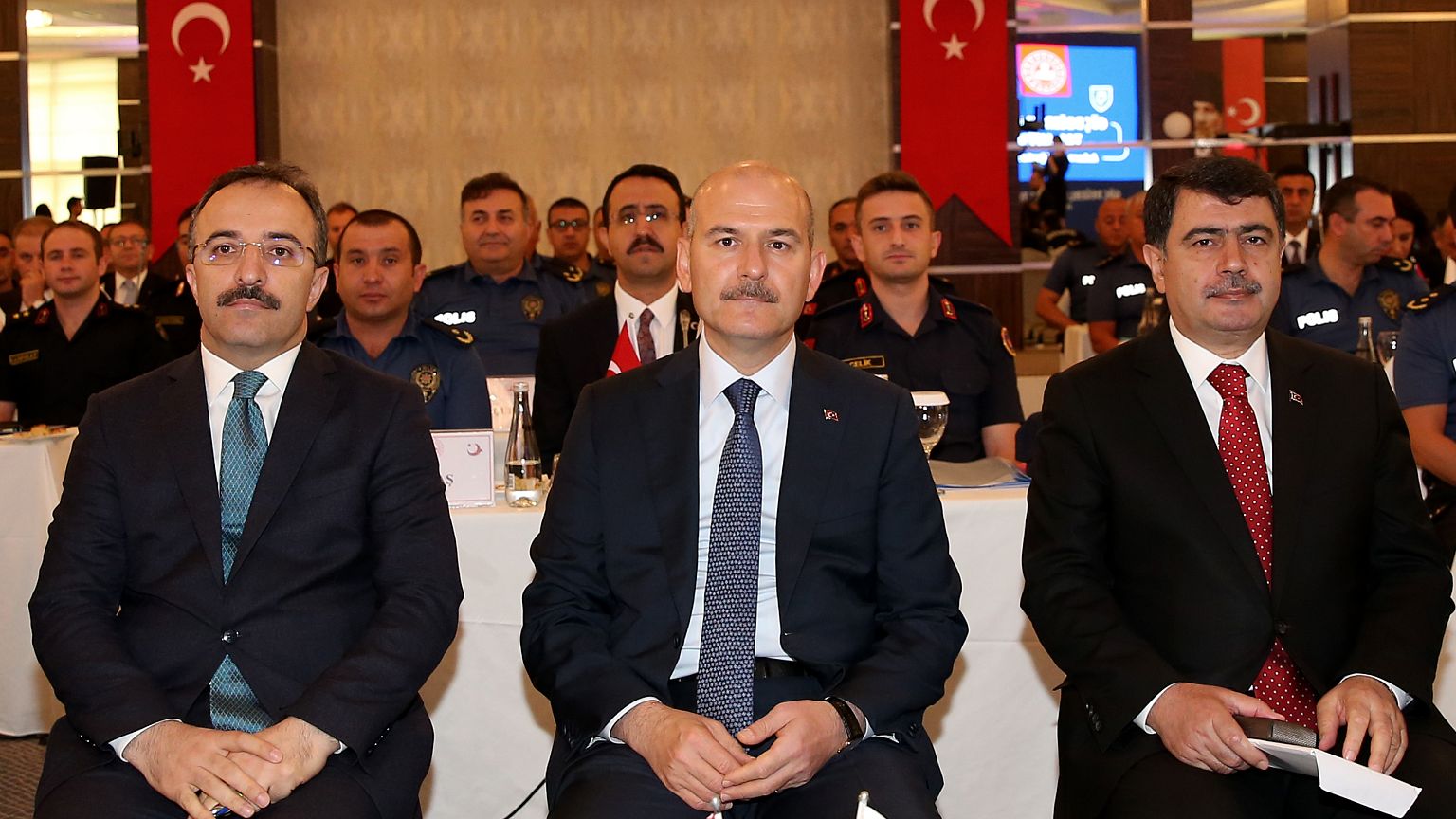 Bakan Soylu'dan 'İstanbul'a kayyum atanacak mı?' sorusuna yanıt: Pazar ...