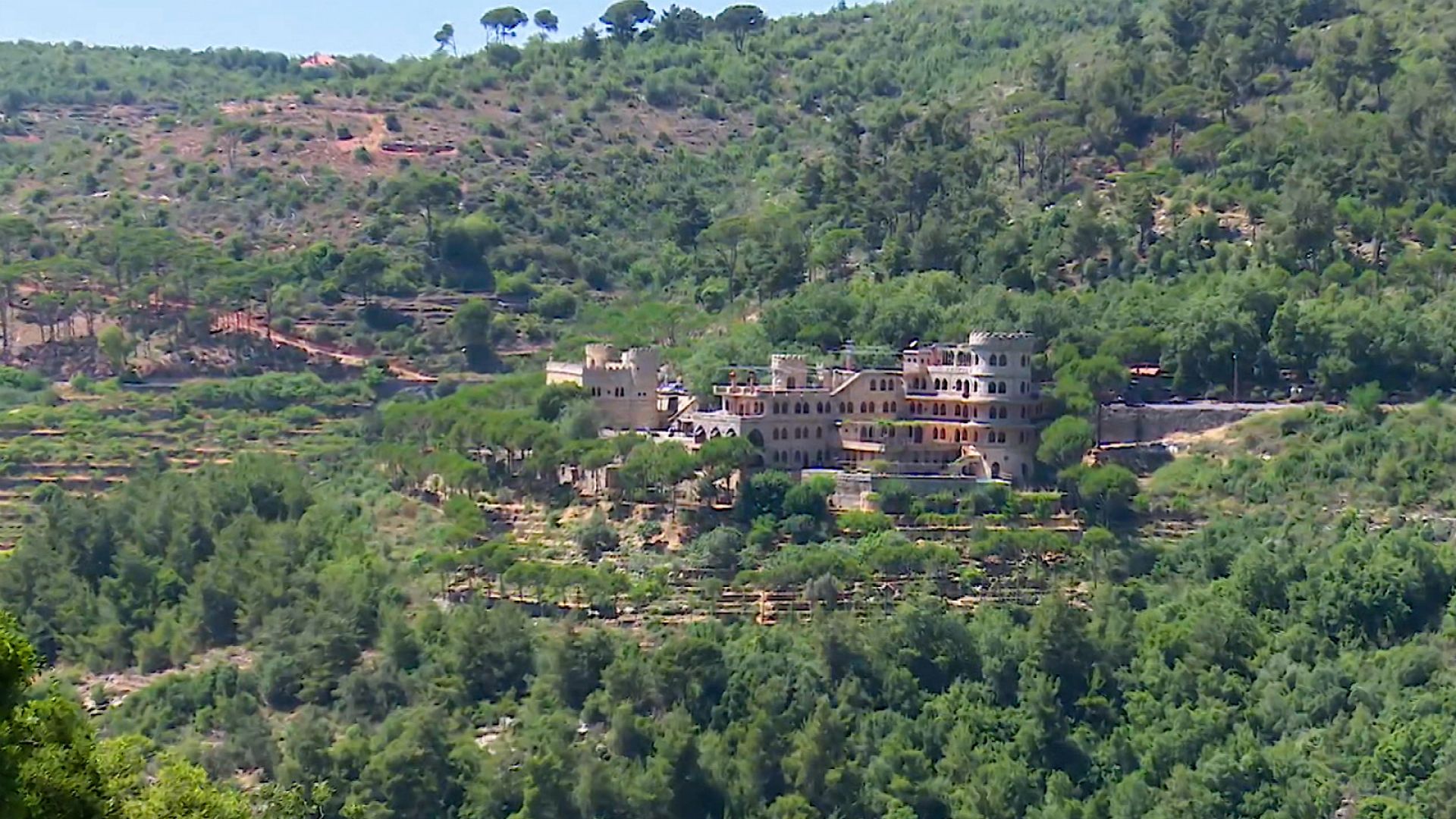 Lebanon’s Qasr Moussa: The story of the man who built his own castle ...